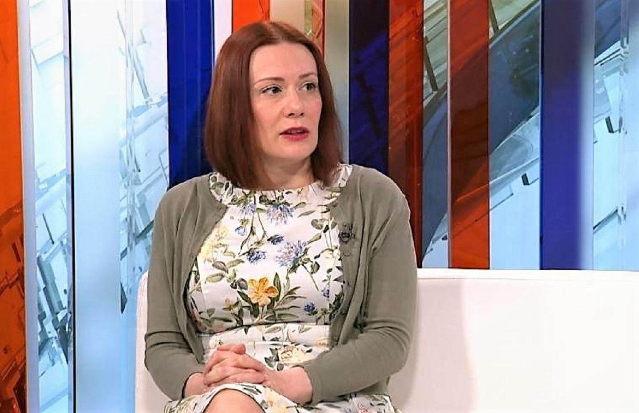 Mali ženski razgovori sa sveučilišnom profesoricom i prevoditeljicom ...