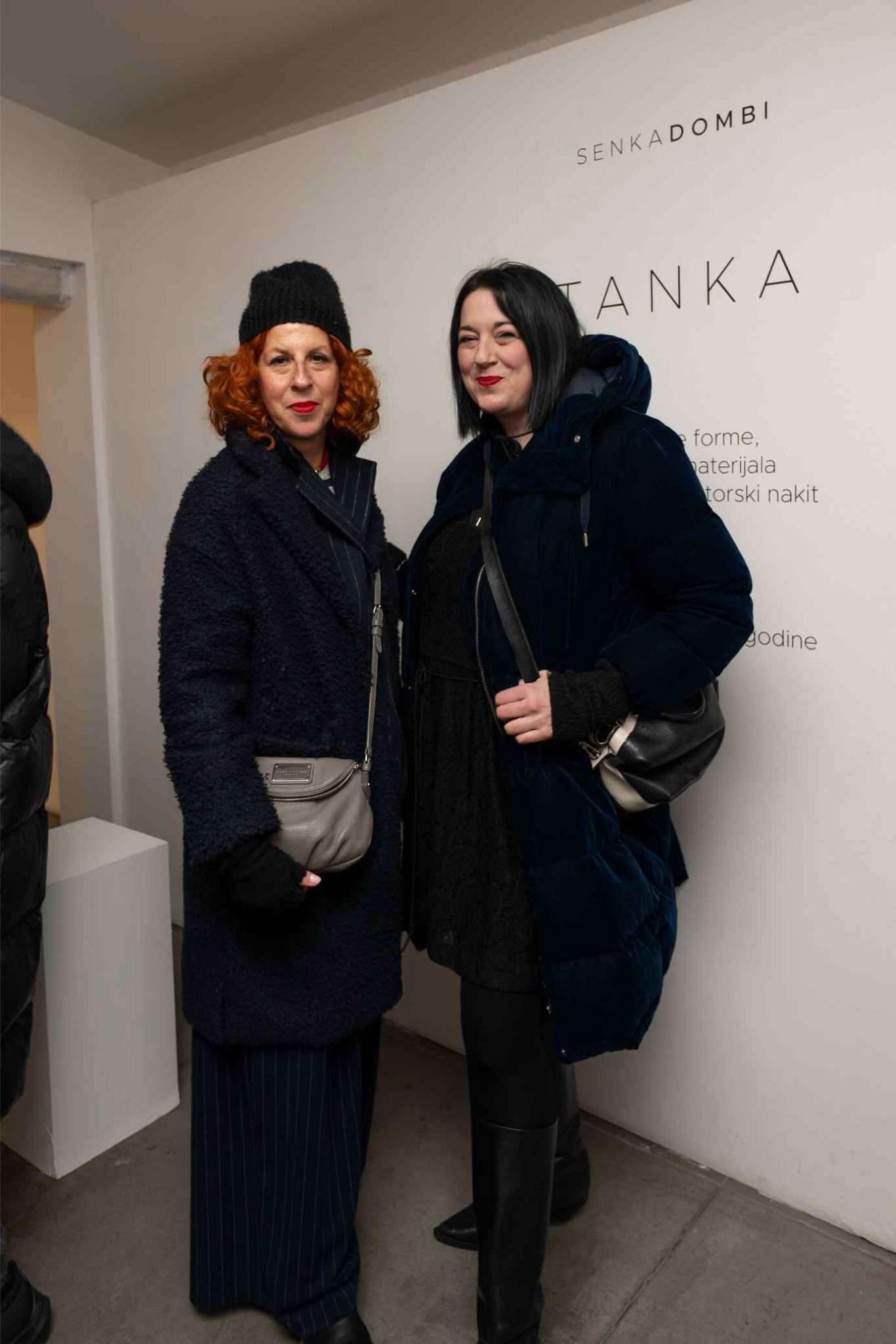 U Galeriji Kranjčar otvorena izložba suvremenog nakita Senke Dombi ...